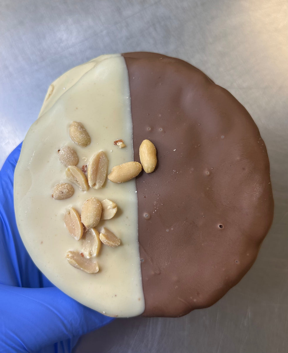 Snickers Wagon Wheel – George's Bakery